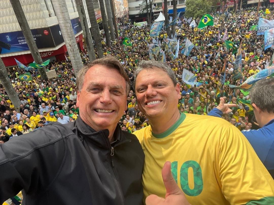 Ao lado de Tarcísio, Bolsonaro dispara: Lula é “um capeta que quer ...
